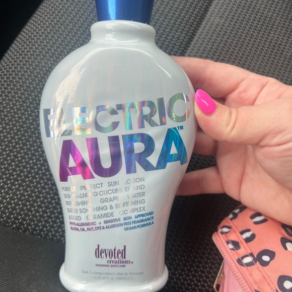 Devoted Creations | Skincare | Devoted Creations Electric Aura Tanning Lotion | Poshmark
